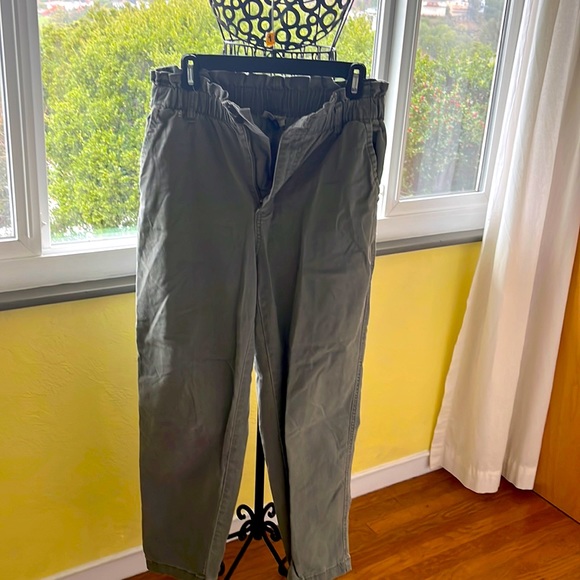 Universal Thread | Pants & Jumpsuits | Cute Stretchy Pants | Poshmark